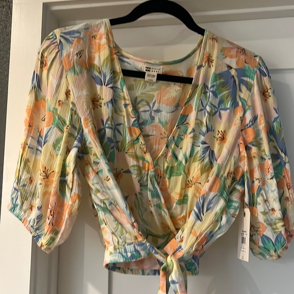 Billabong | Tops | Billabong Too Cute Top Womens | Poshmark